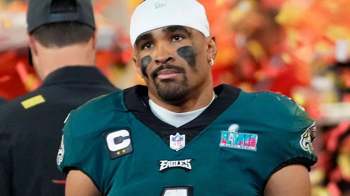 Eagles frustration grows: Jalen Hurts' playing style sparks internal ...