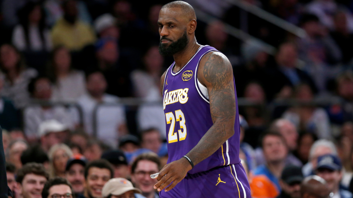LeBron James drops more hints about his future with emotional Madison ...