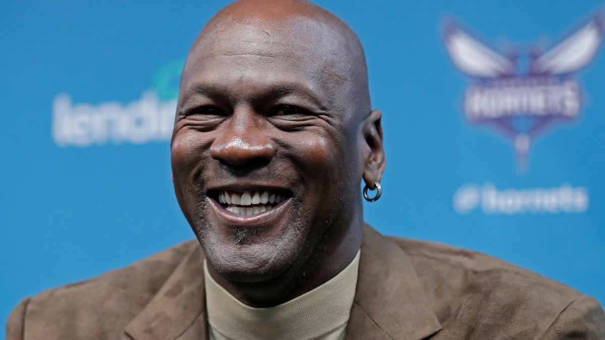 Michael Jordan's net worth soars to $4.3 billion in 2026, crushing ...