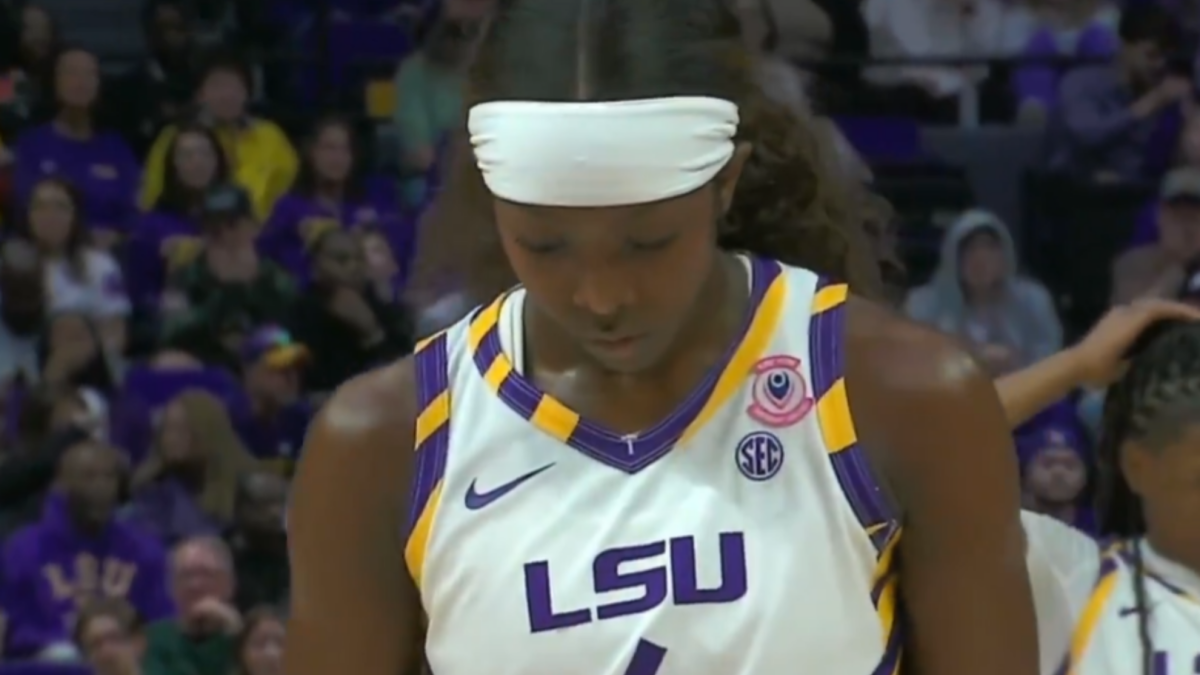 Kim Mulkey delivers bad news about Flau'jae Johnson and LSU run into ...