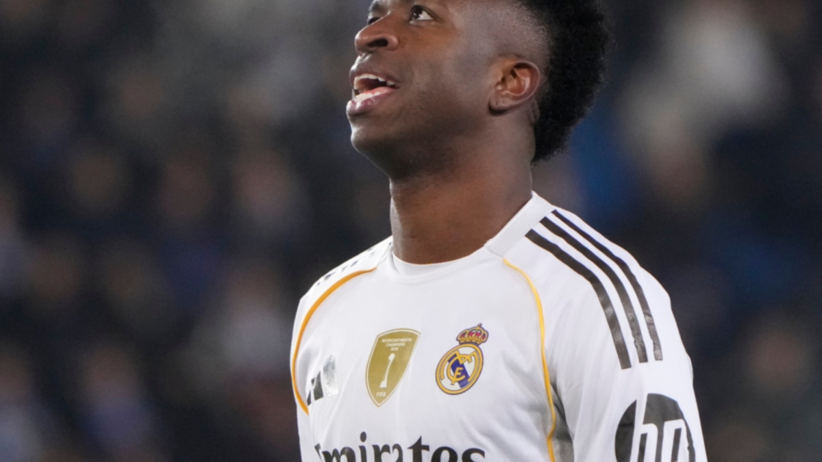 The days when Vinicius doubts whether to stay at Madrid | MARCA
