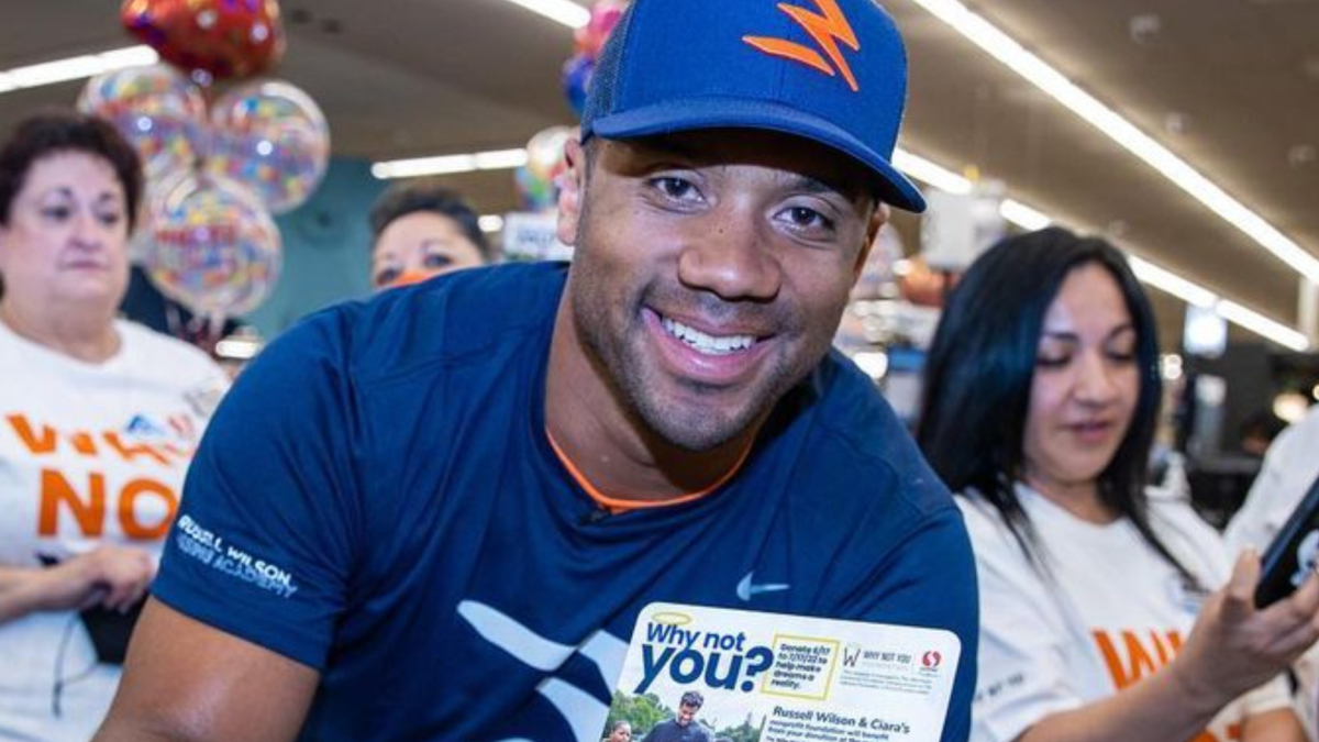 It's over, man': Former NFL star calls for Russell Wilson to hang it up ...