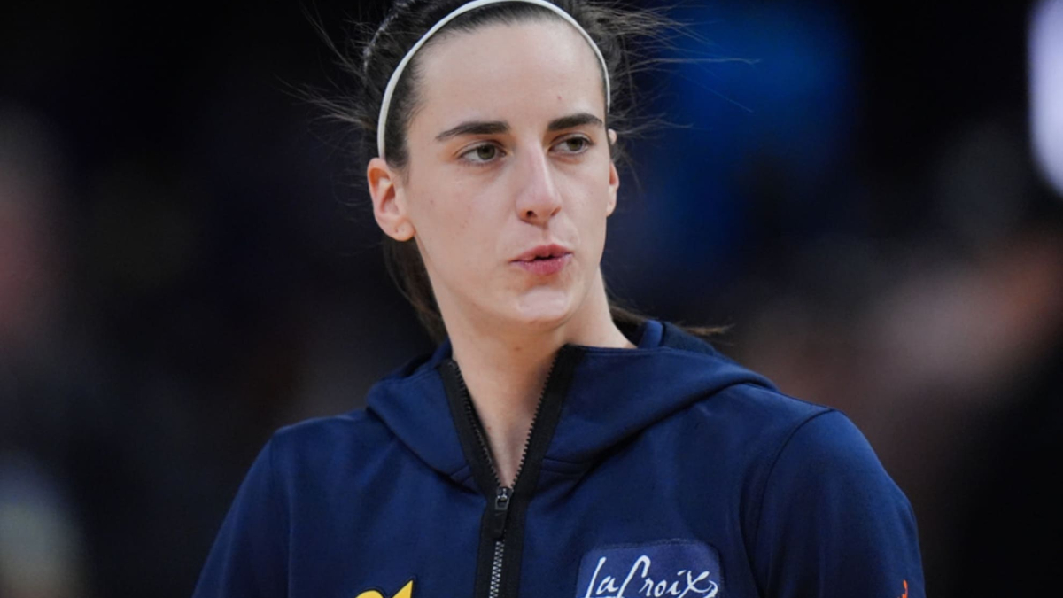 Caitlin Clark loses her temper after a heated confrontation with ...