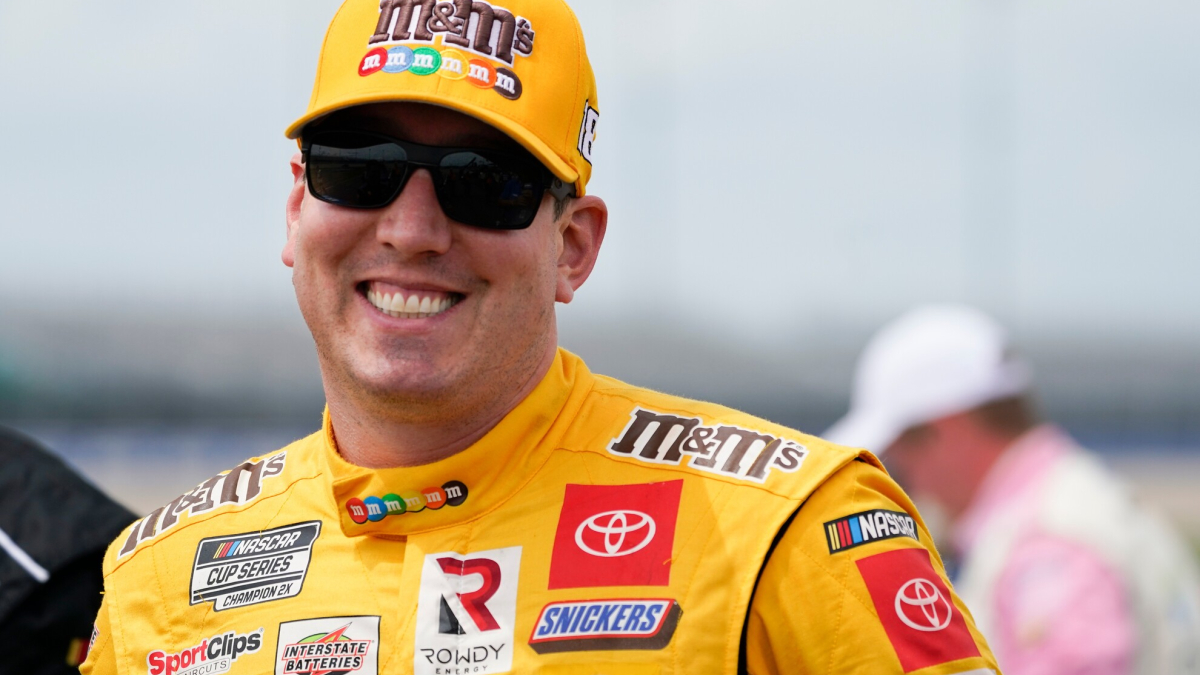 Brad Keselowski noticed something was wrong with Kyle Busch a week ...