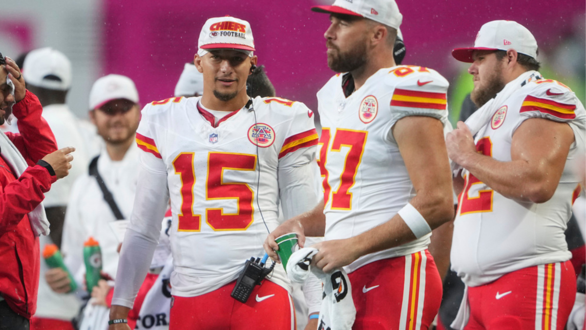 Patrick Mahomes trolls Travis Kelce as Chiefs TE makes major life ...