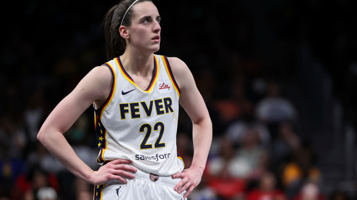 Caitlin Clark gets some great advice from a WNBA legend on how to ...