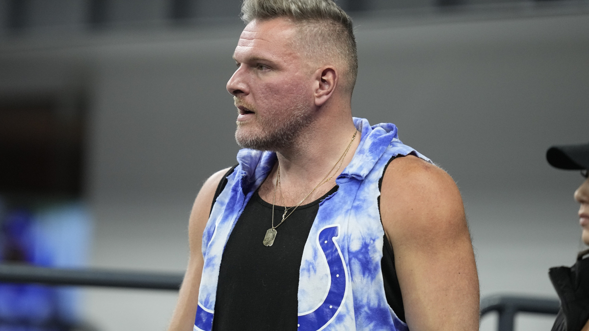 Pat McAfee and ESPN are in the process of negotiating a new multi ...