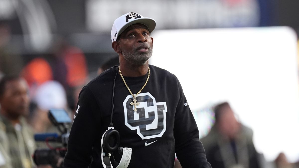 Deion Sanders faces scrutiny from medical perspective after cancer ...
