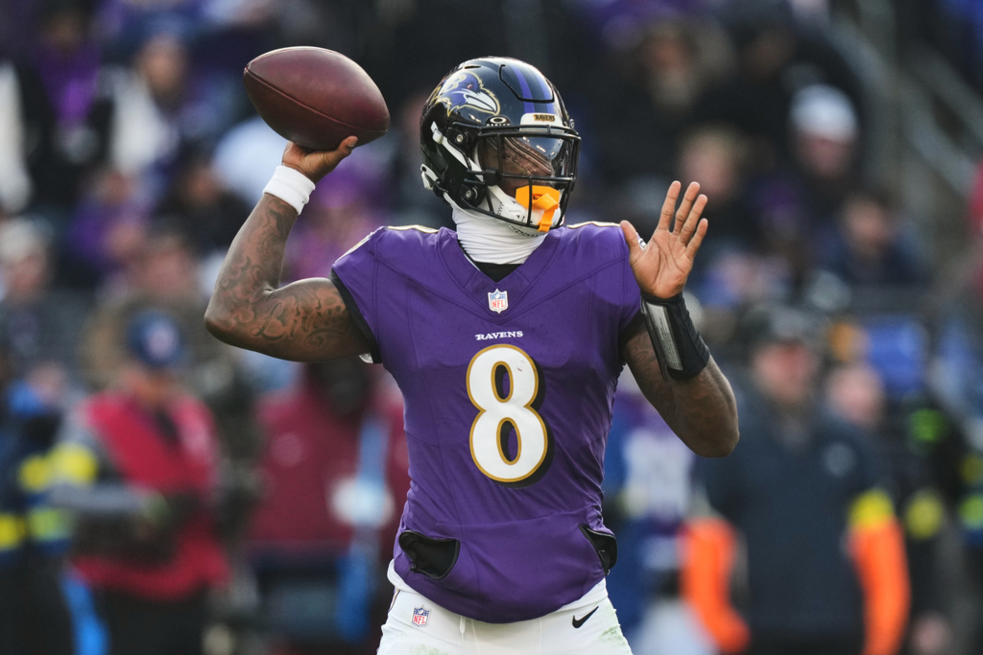 Lamar Jackson claps back at wild rumors, confirms full readiness for ...