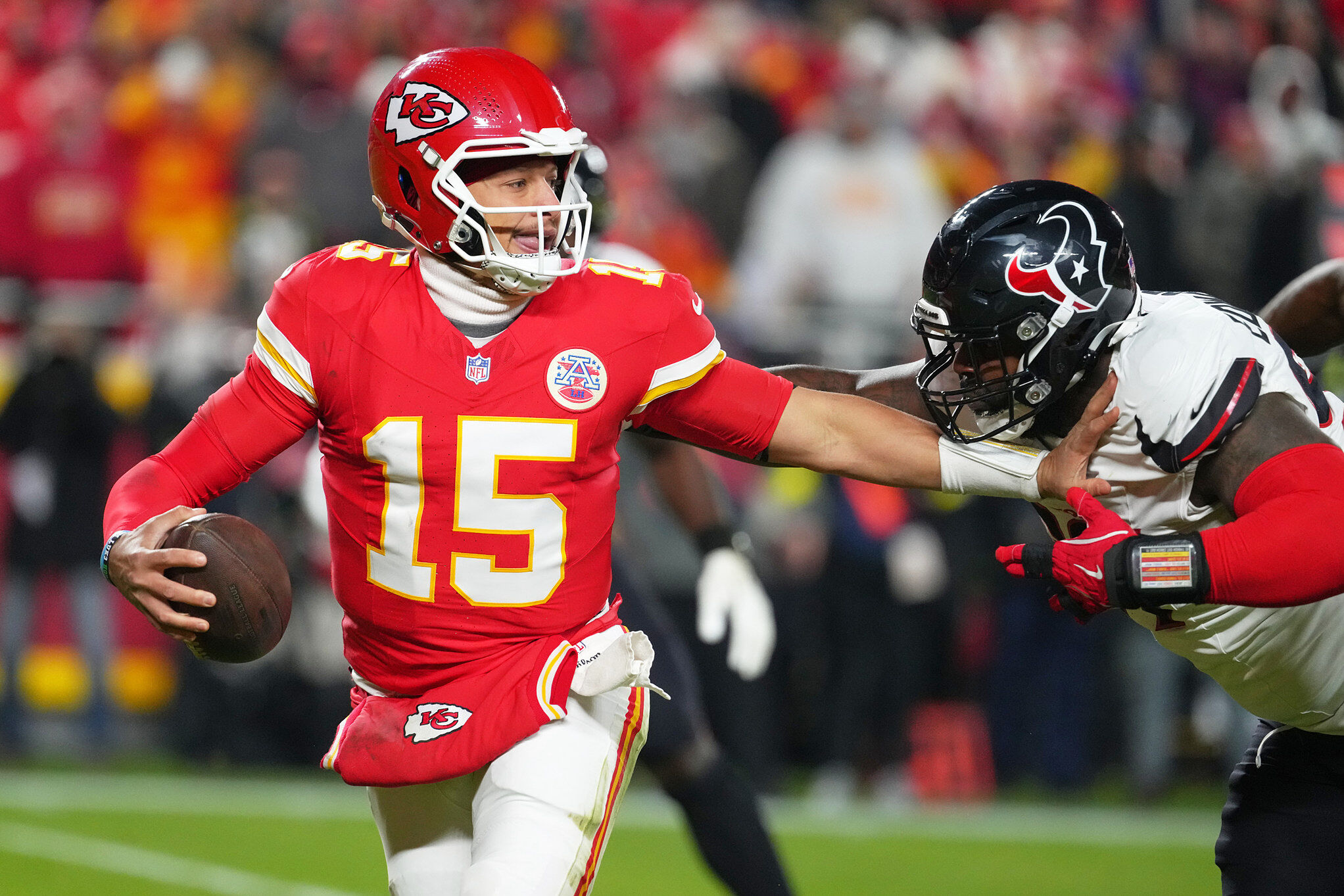 Patrick Mahomes reaches a career low with the Chiefs playoff ...