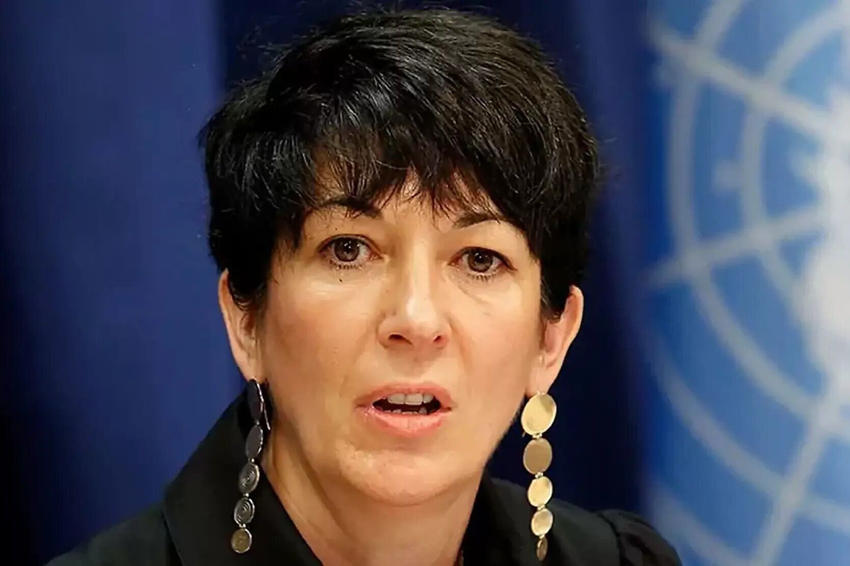 Ghislaine Maxwell turns to 'old friend; Donald Trump to escape child ...