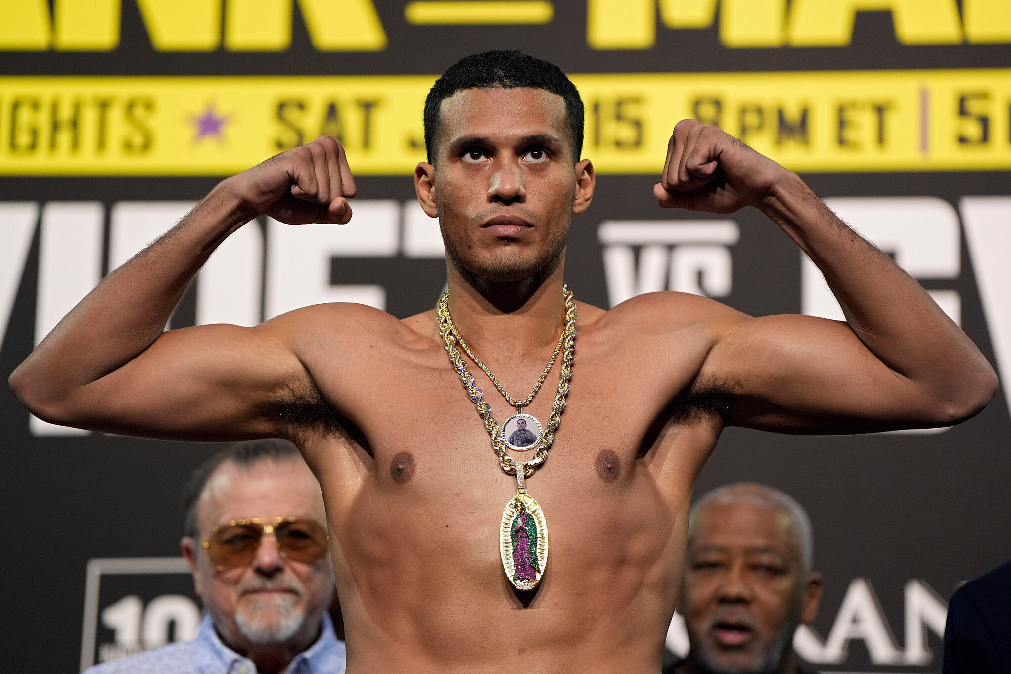 David Benavidez says he's moving on from a fight with Canelo Alvarez ...