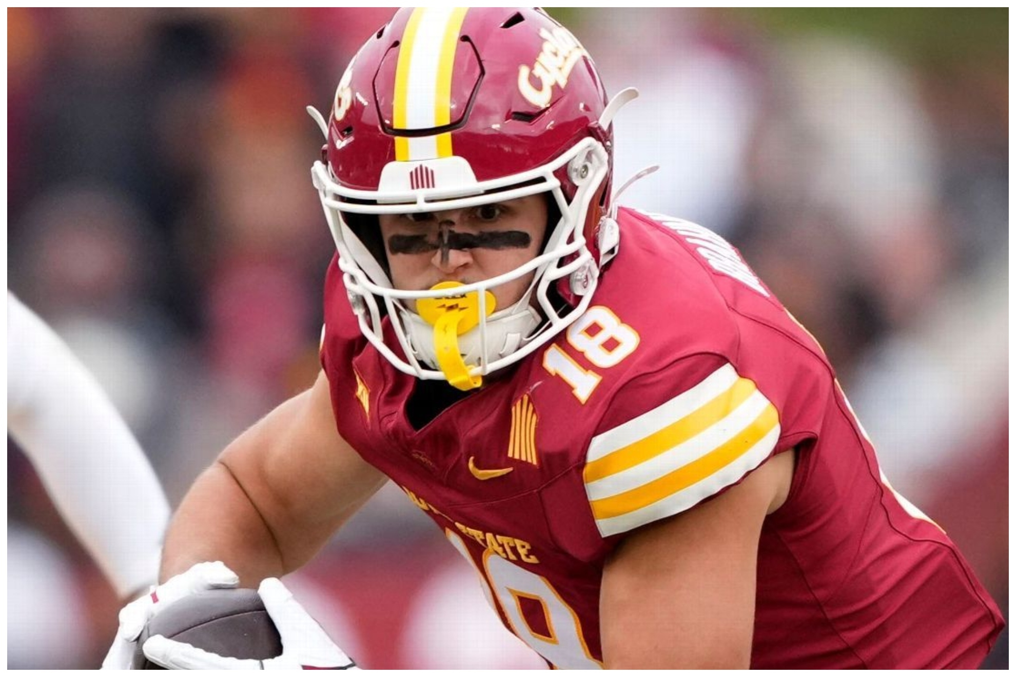 Iowa State tight end Benjamin Brahmer scarted off after collapsing, now ...