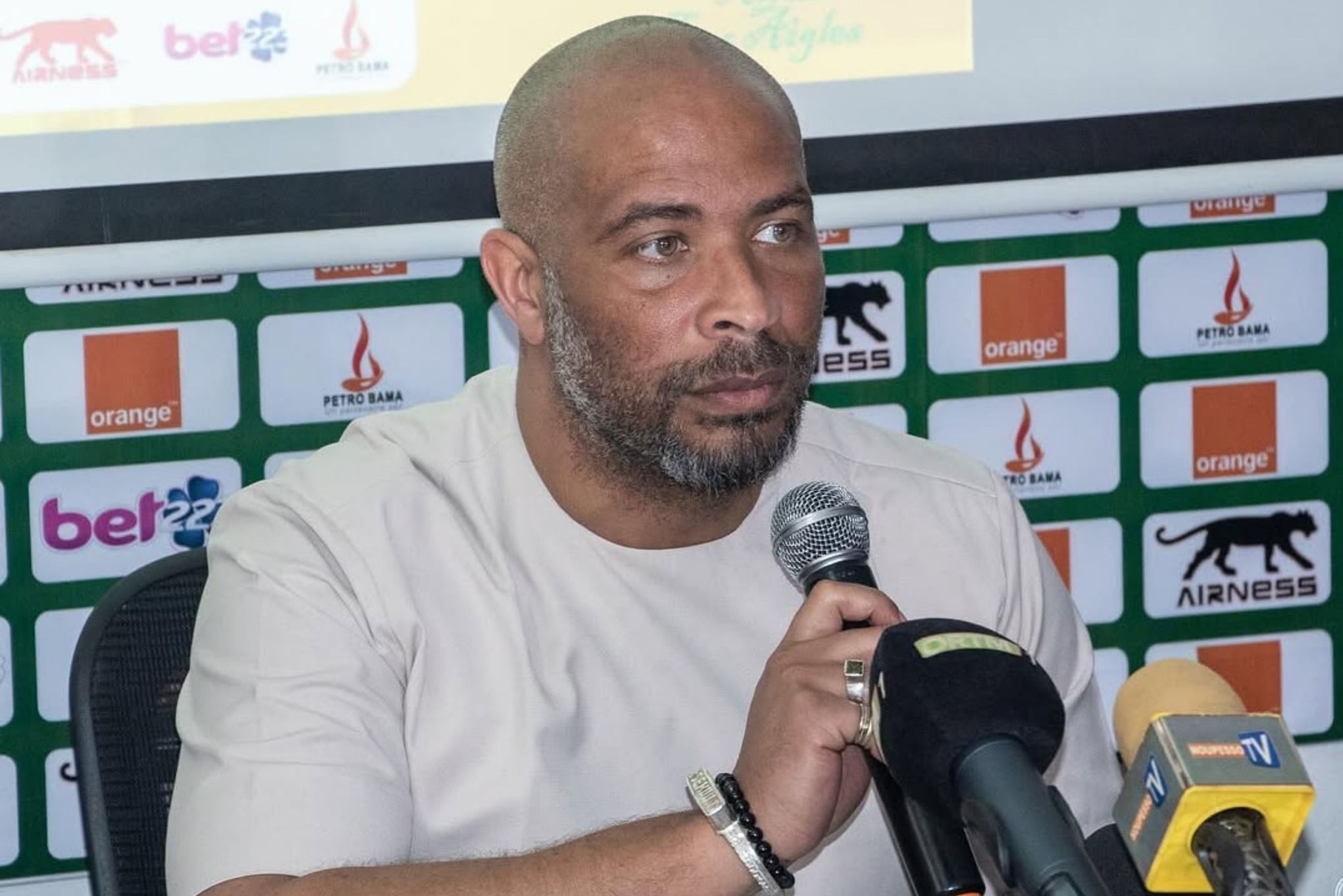 Nigeria's coach erupts after spotting alleged 'voodoo magic' from Congo ...