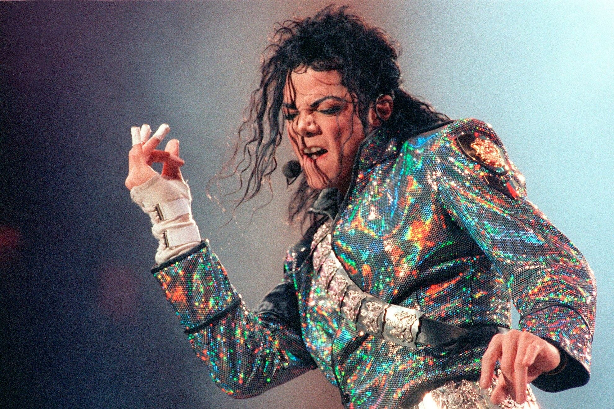 Close friend claims Michael Jackson disclosed childhood abuse and ...