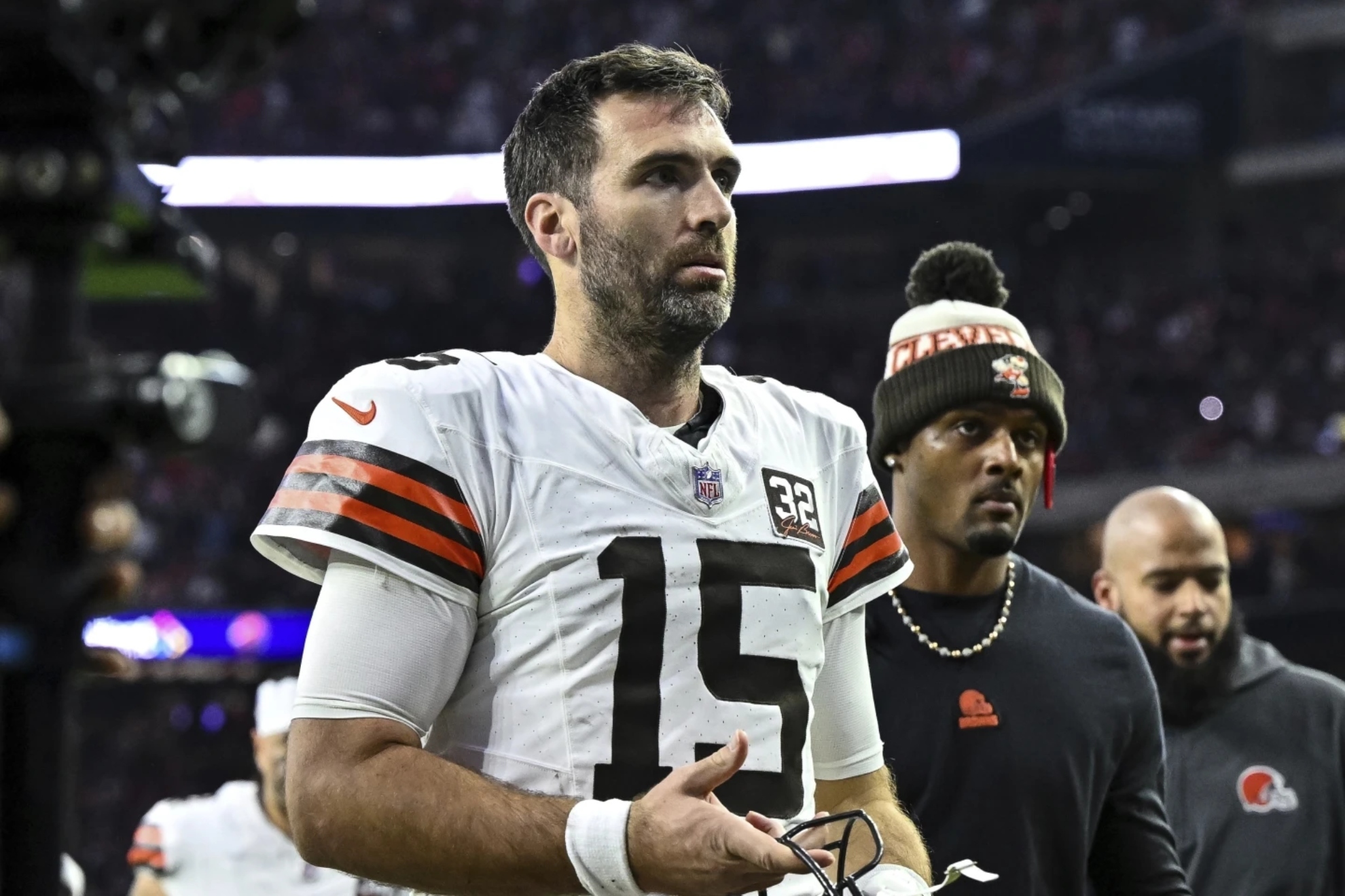 Joe Flacco embraces a new chapter as mentor while continuing to defy ...