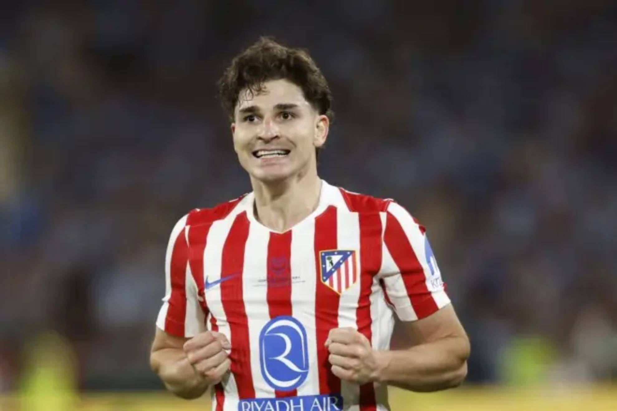 Julián Álvarez's dilemma: he wants to join Barcelona, while PSG and ...