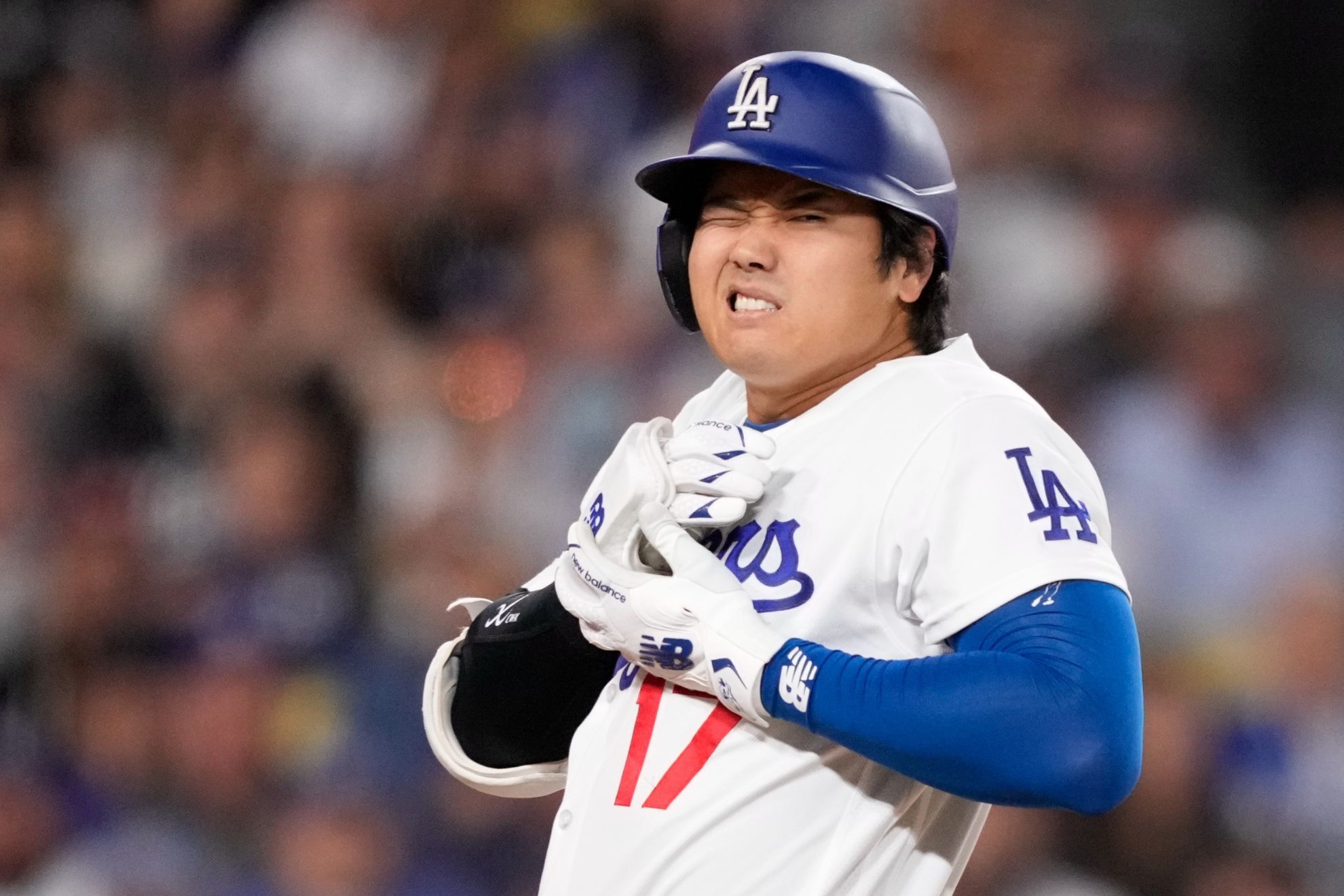 Shohei Ohtani takes brutal 85 MPH hit near throwing hand and is still ...