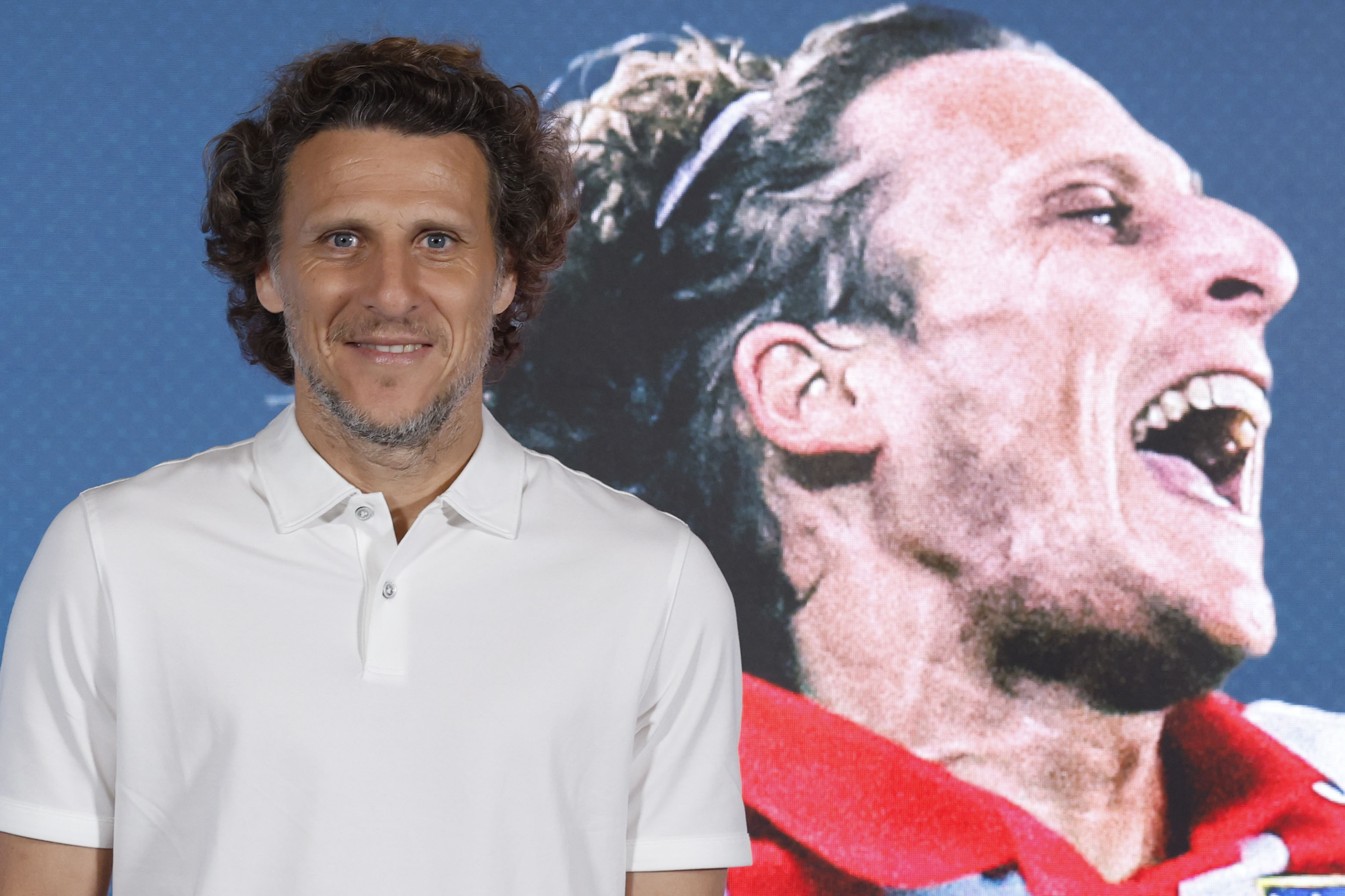 Forlan weighs in on Julián Álvarez’s potential Atlético exit: “If he ...