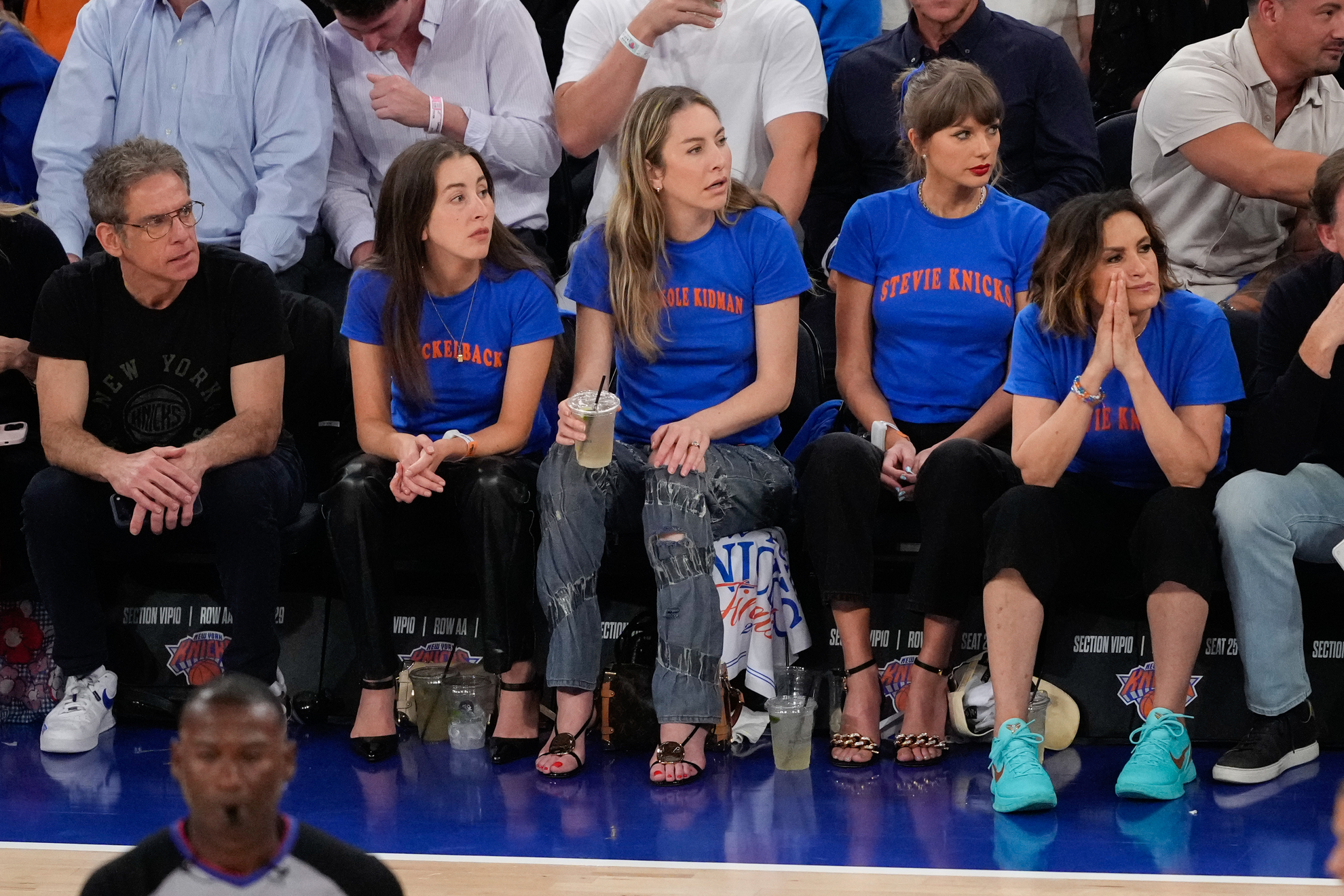 Selena Gomez calls out 'fake' Knicks fans in deleted post while BFF ...